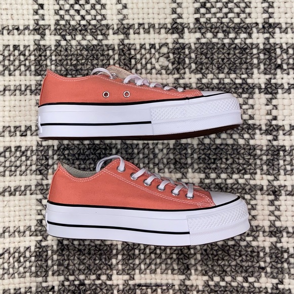 Converse | Shoes | Converse Chuck Taylor All Star Lift Ox Peachwhite ...